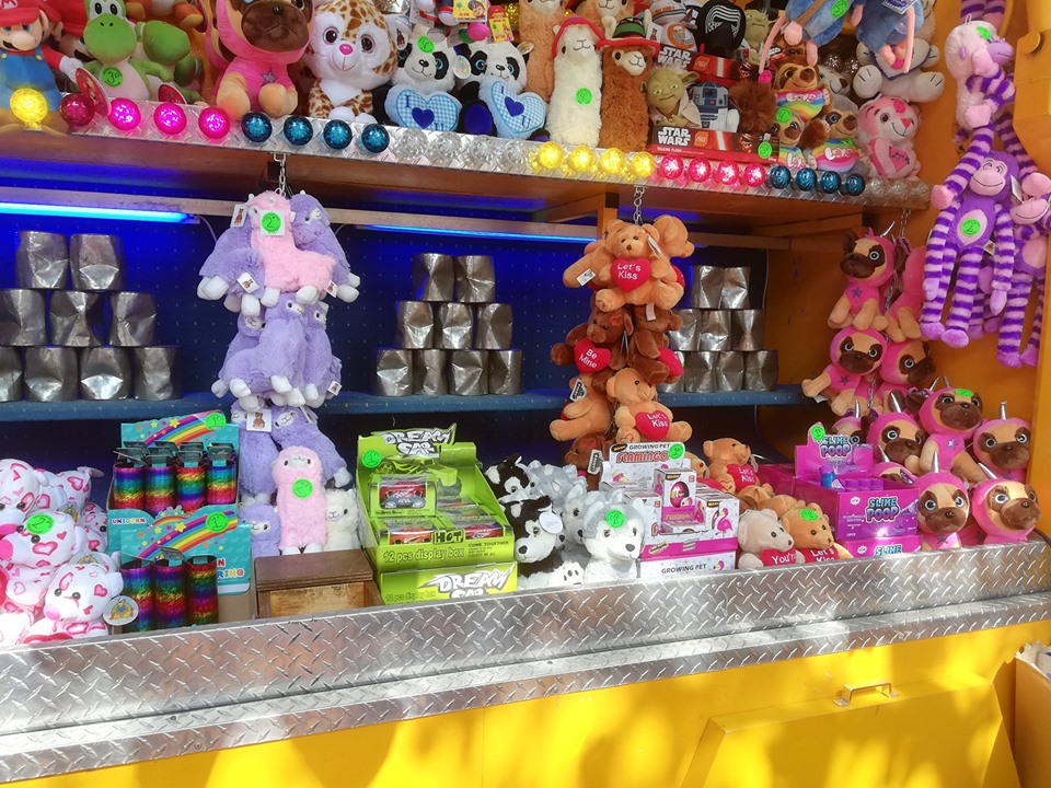 Kermis spellen huren ? Kermisattracties huren doe je bij Fun Factor ...