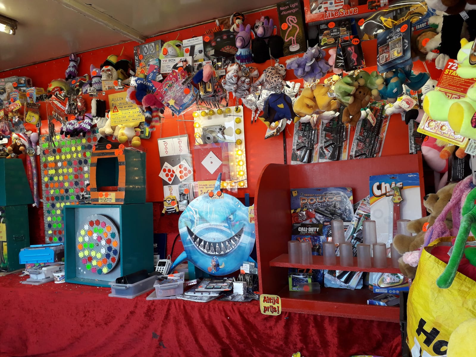 Kermis spellen huren ? Kermisattracties huren doe je bij Fun Factor ...