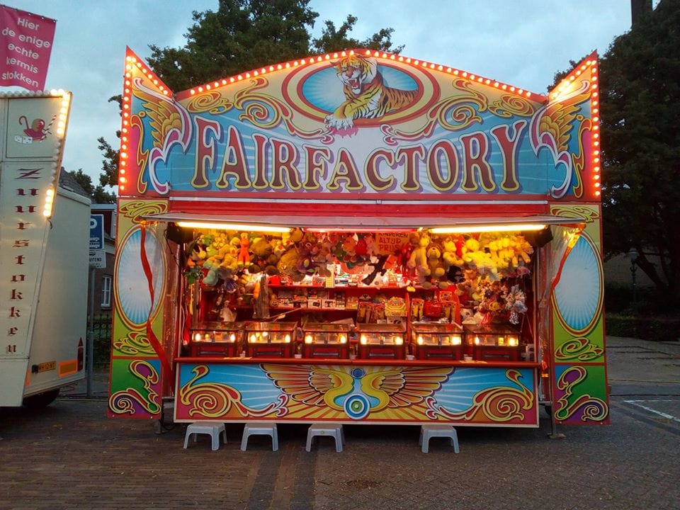 Kermis spellen huren ? Kermisattracties huren doe je bij Fun Factor ...