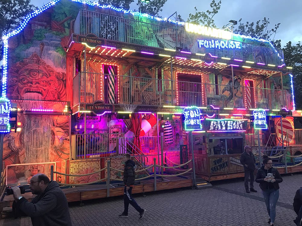 Een Funhouse kermisattractie huren ! Attractieverhuur Fun Factor Events