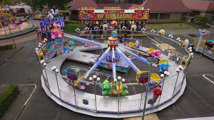 Flying Jumbo de leukste kermisrattractie huren voor de hele familie