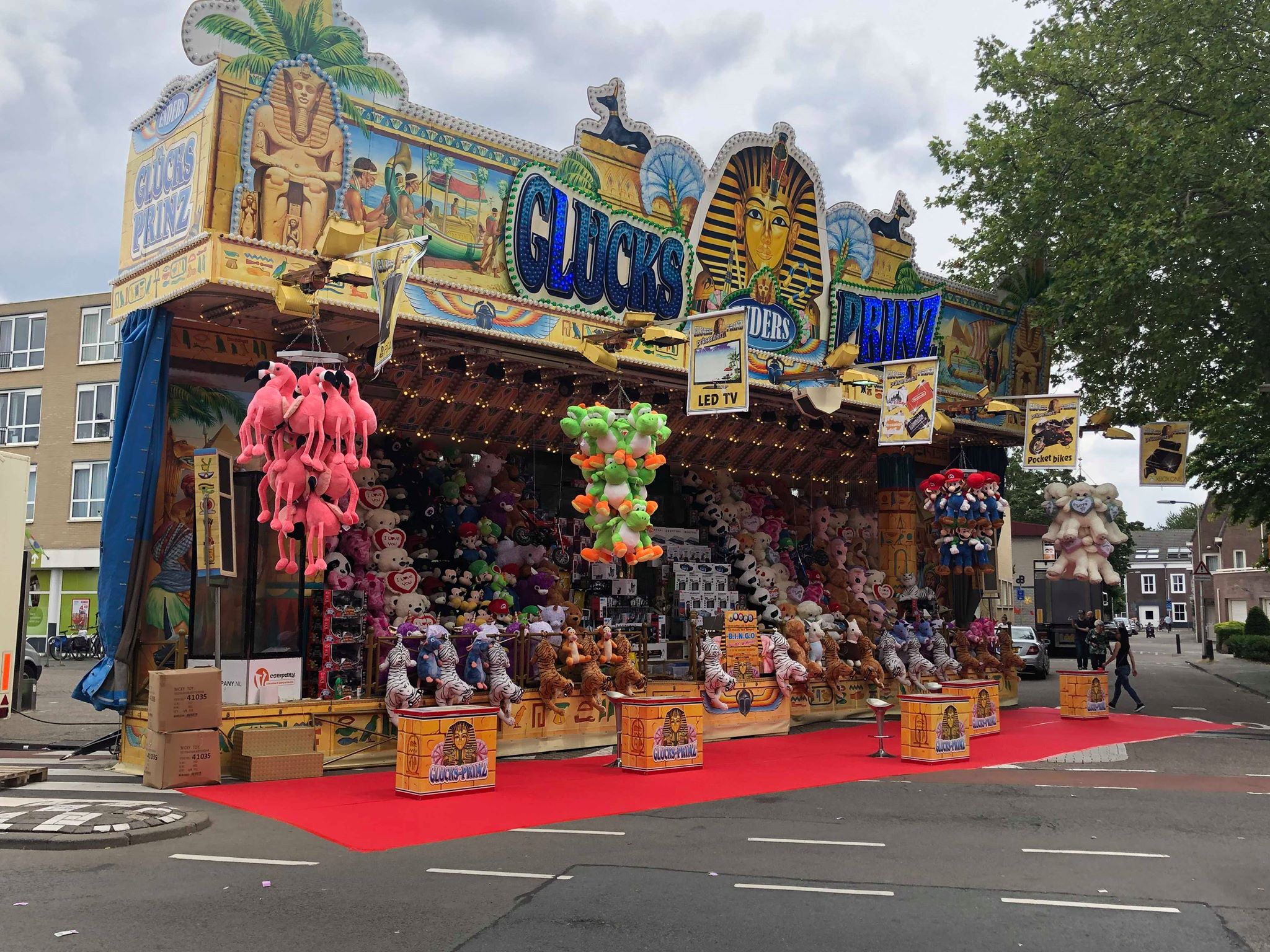 Kermis spellen huren ? Kermisattracties huren doe je bij Fun Factor ...