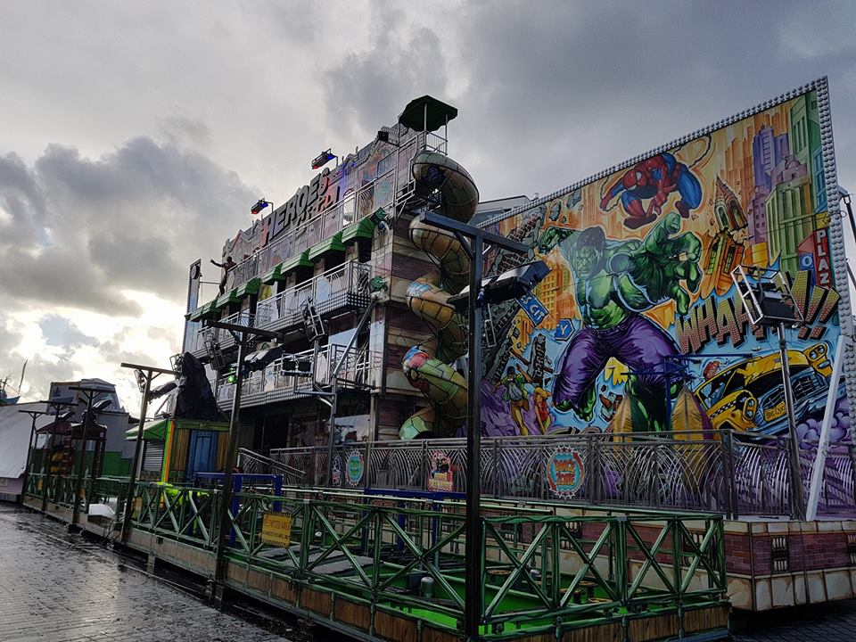 Funhouse huren I Heroes city I kermisattractie huren I Fun factor events